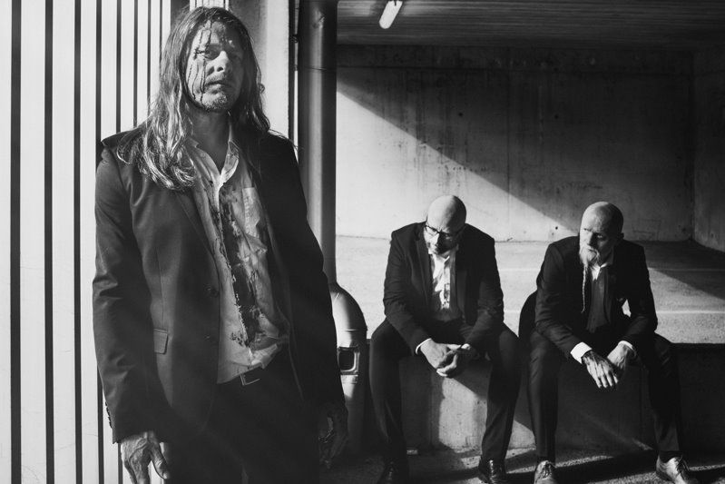 WOM Features – El Caco – “Inventor” – World Of Metal